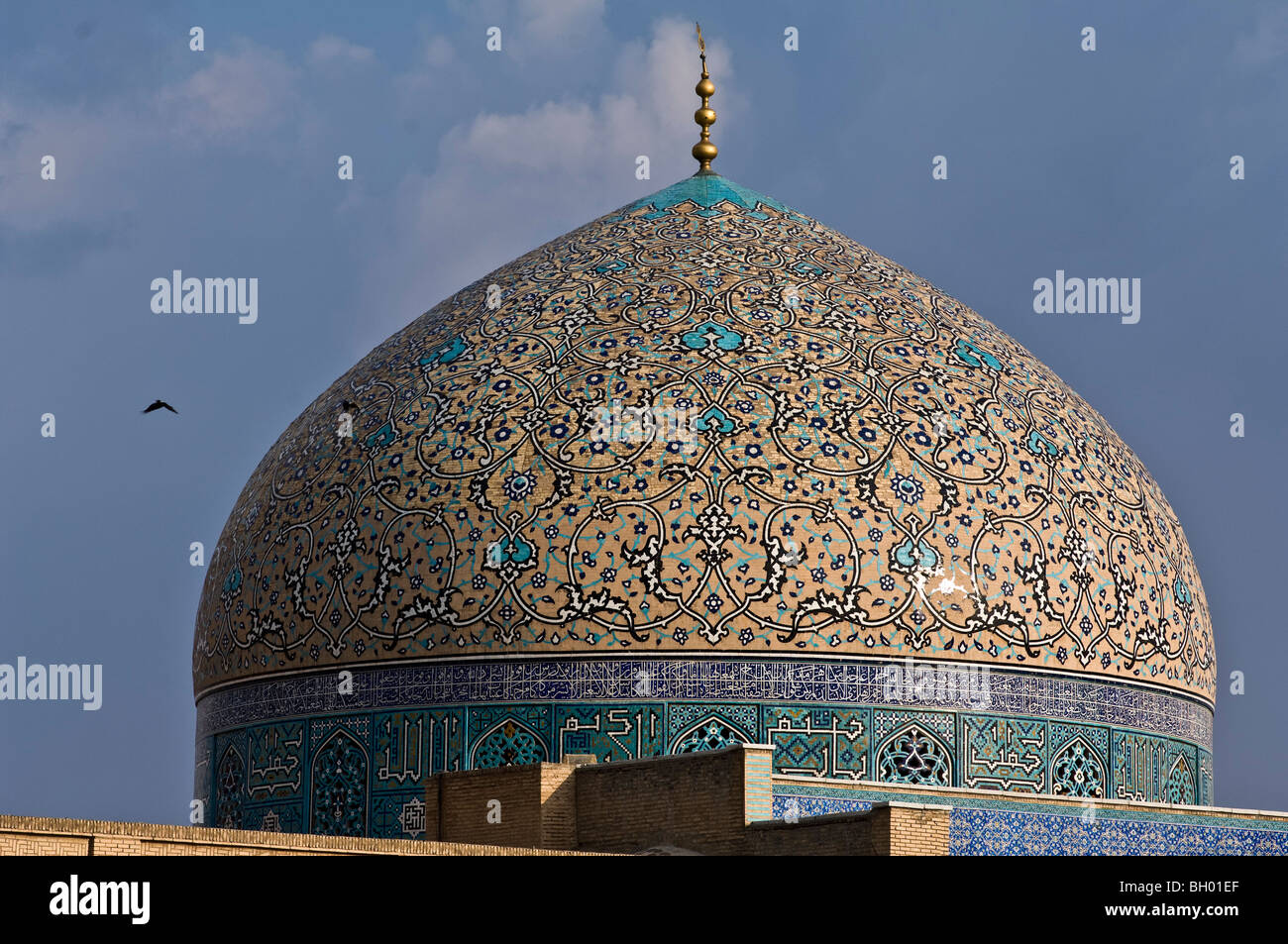 IRAN Esfehan Sheikh-Lotf-Allah Mosque Stock Photo - Alamy