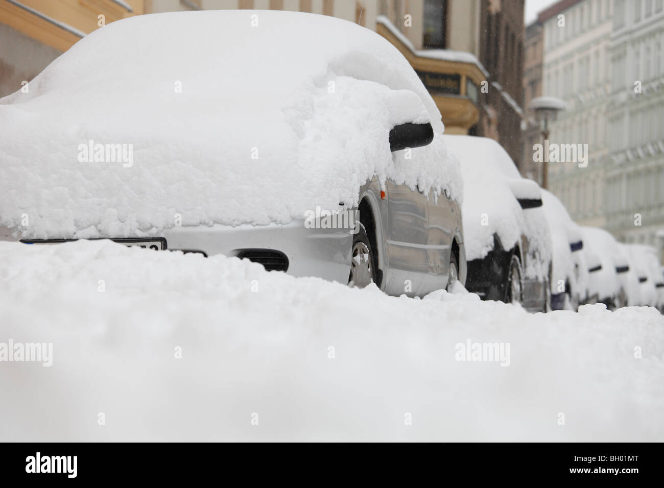 Drowning Street High Resolution Stock Photography and Images - Alamy