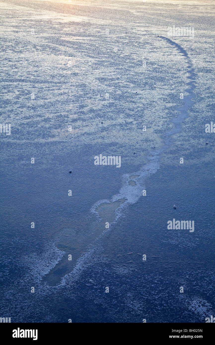 Ice on track hi-res stock photography and images - Alamy