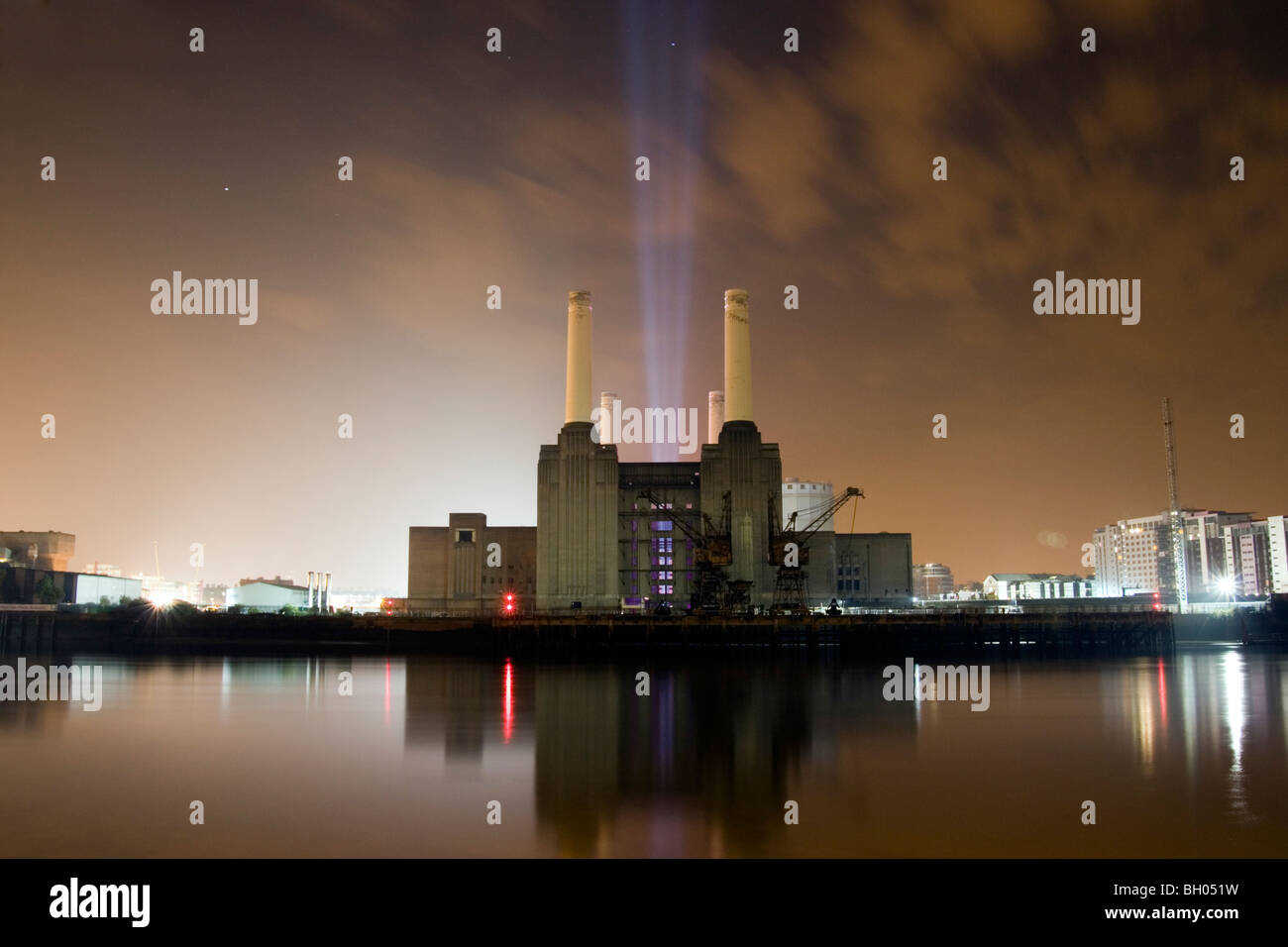 Battersea lights hi-res stock photography and images - Alamy