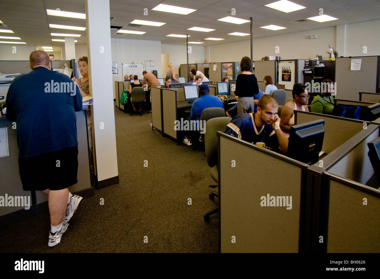 Out-of-work auto industry employees seek alternative unemployment at a ...