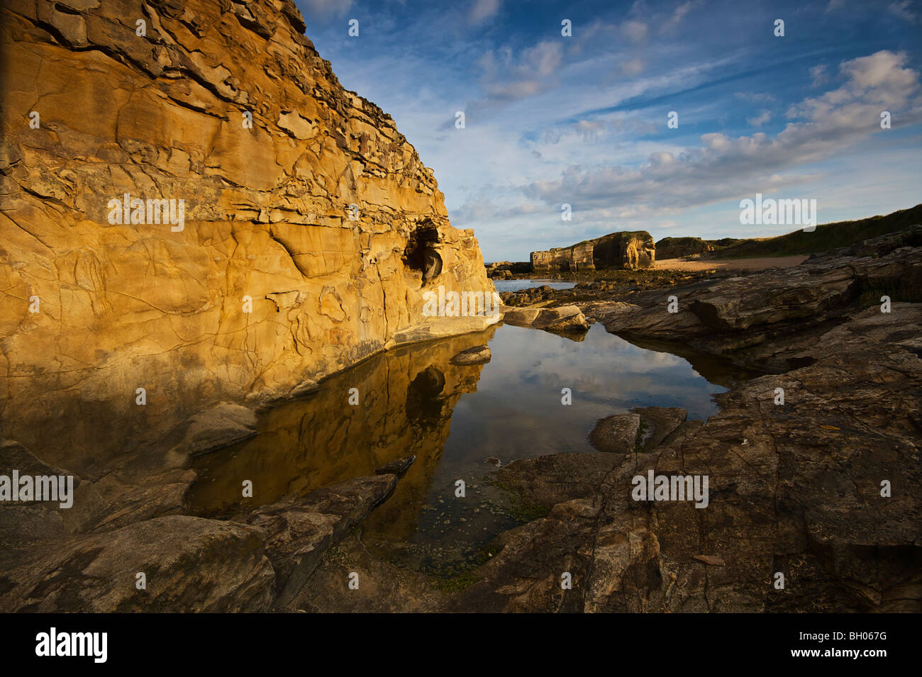 Rumbling clouds hi-res stock photography and images - Alamy