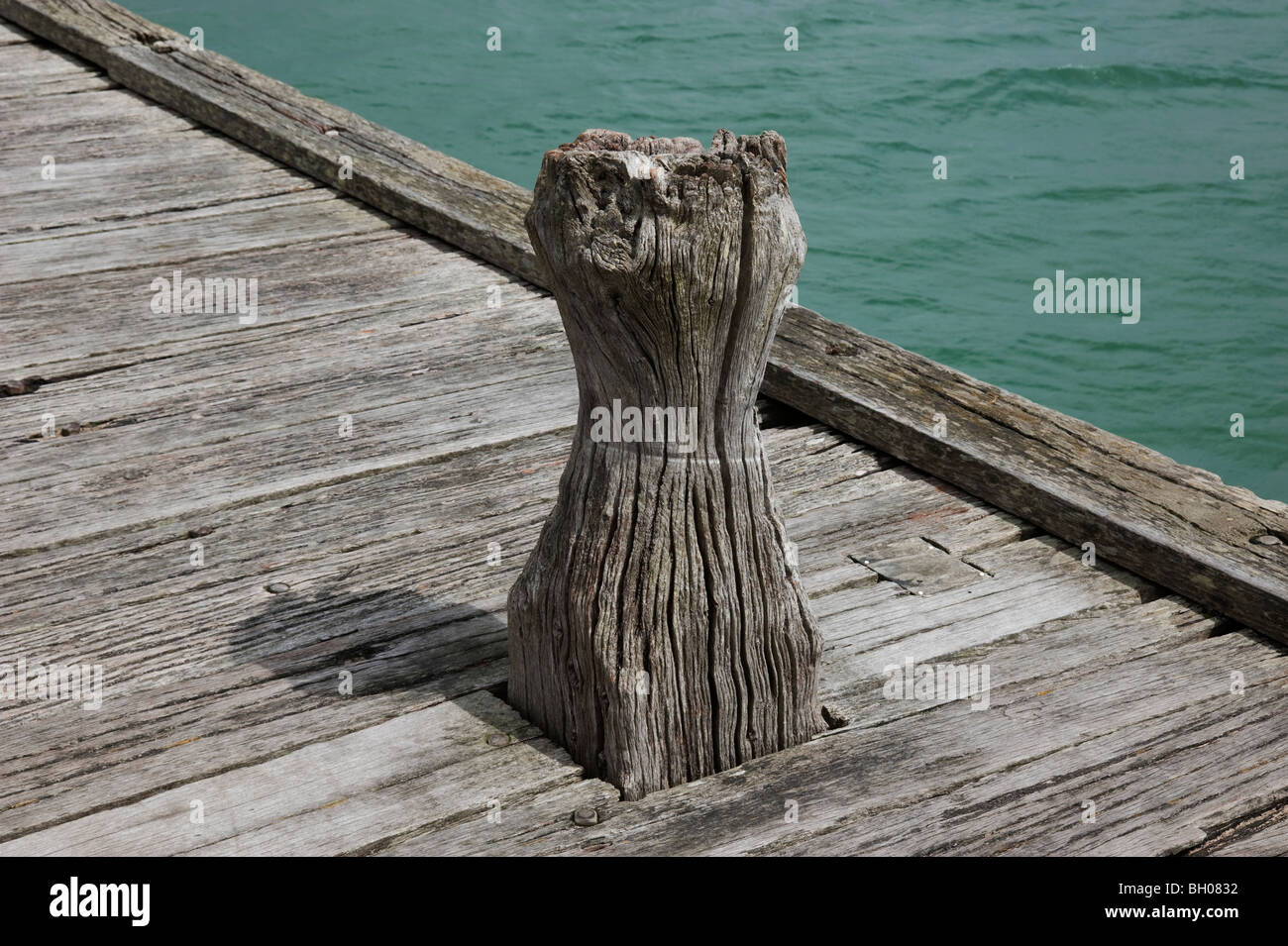 Ancient mooring hi-res stock photography and images - Alamy