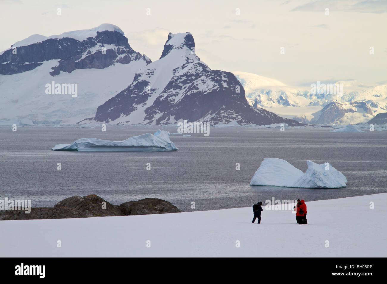 Exploring the island hi-res stock photography and images - Alamy