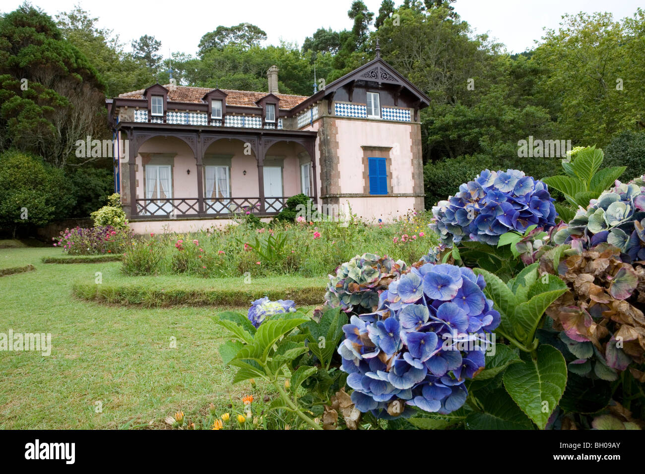 Portugal, azores house hi-res stock photography and images - Alamy