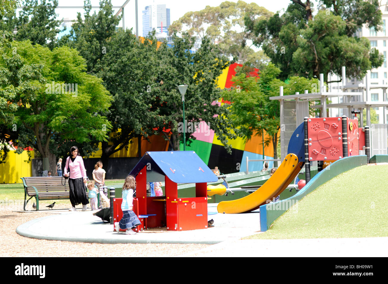 childrens playground carlton gardens melbourne victoria australia Stock ... childrens playground carlton gardens melbourne victoria australia Stock ...