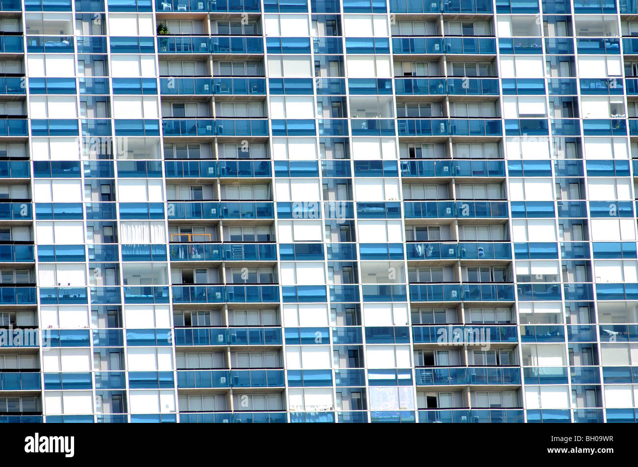 apartment block melbourne victoria australia Stock Photo - Alamy