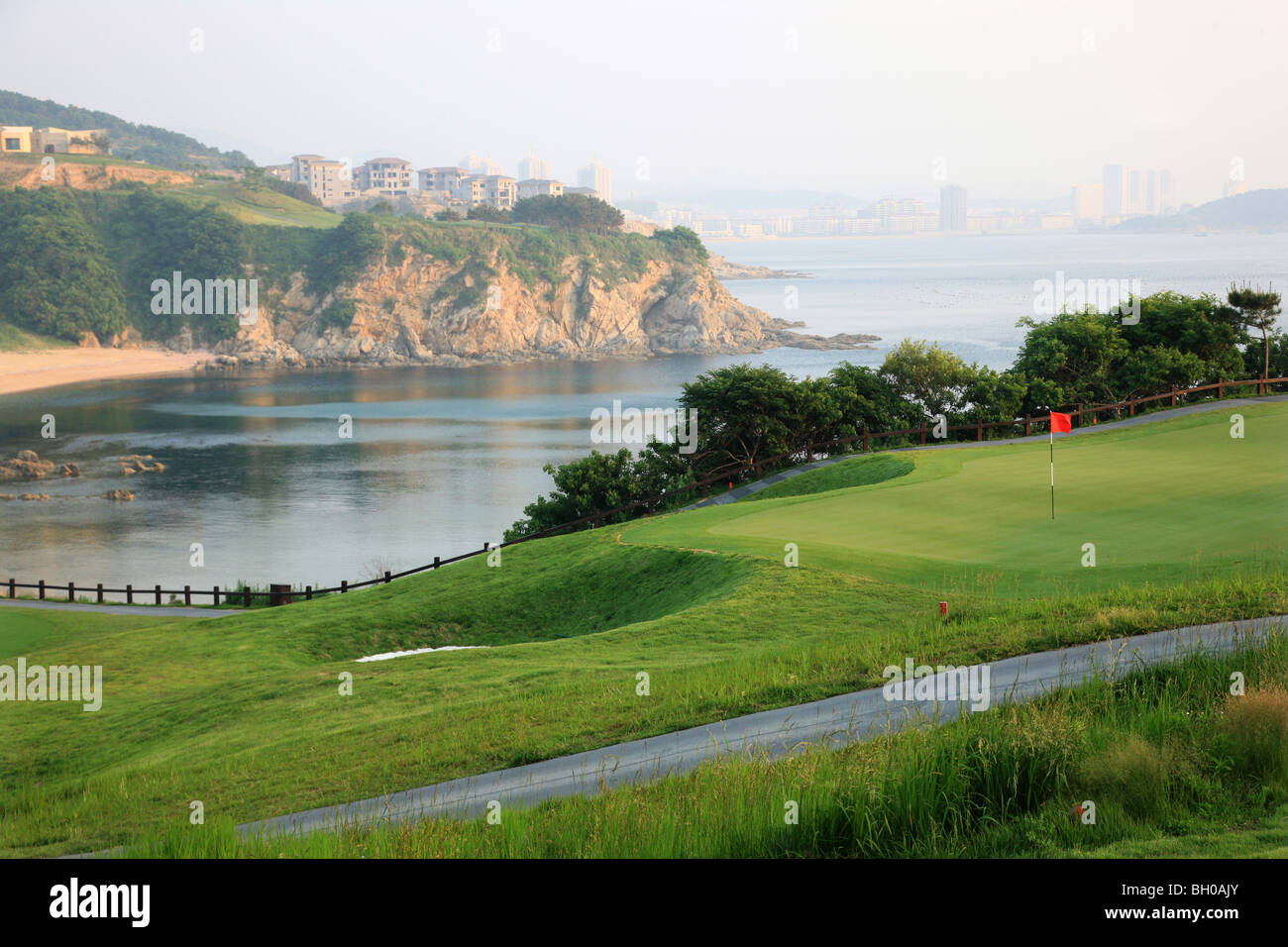 Sky course structure hi-res stock photography and images - Alamy