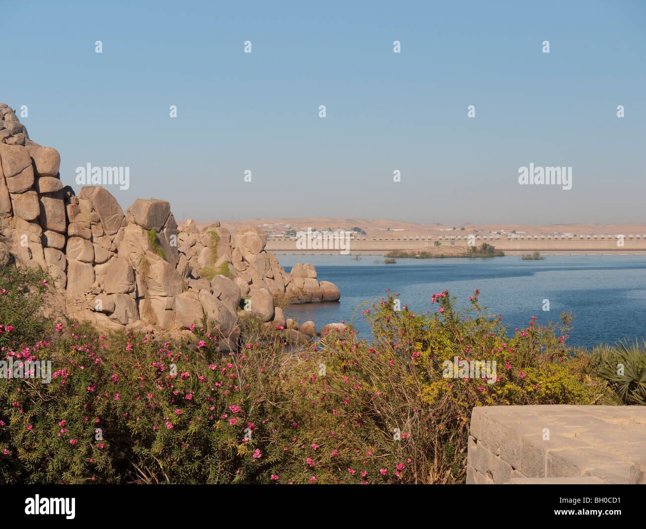 Temples isis osiris egypt hi-res stock photography and images - Alamy