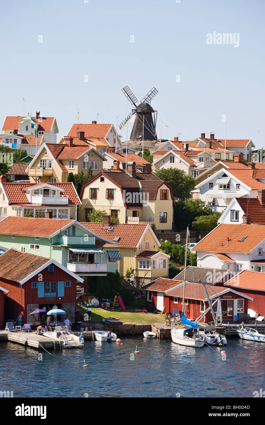 Fiskebackskil a small fishing village in Bohuslan Sweden Stock Photo - Alamy