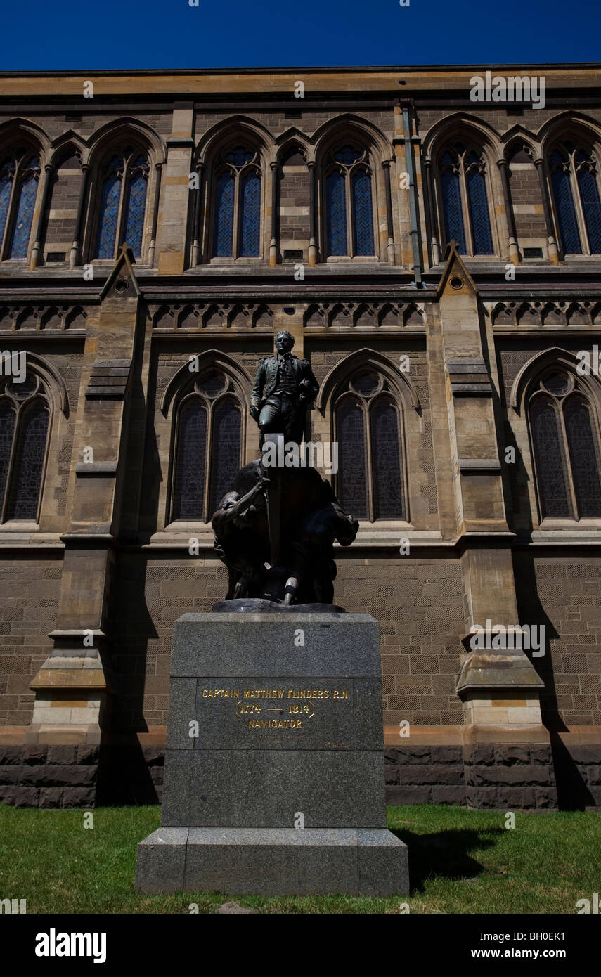 Matthew flinders monument hi-res stock photography and images - Alamy