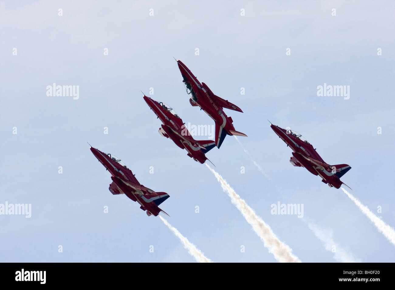 The Red Arrows at RAF Leuchars Airshow 2009, Fife, Scotland Stock Photo ...