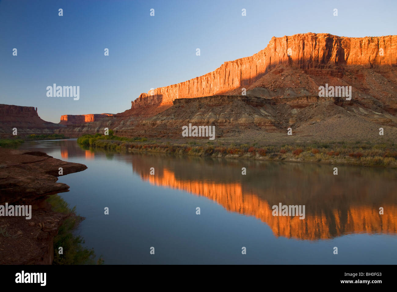 The Green River at the Labyrinth area along the White Rim Trail, Island ...