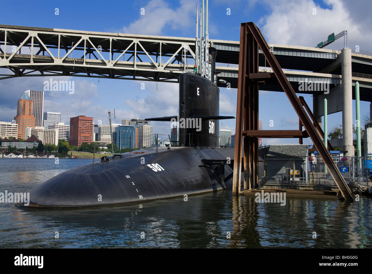 Willamette River Transit Bridge