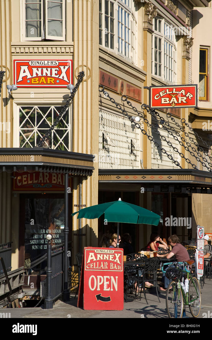 Portland oregon pearl district hi-res stock photography and images - Alamy