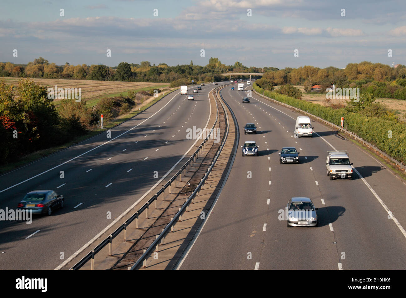 Vehicles on the M3 motorway between junction 2 and 3, (B383 Burrowhill ...