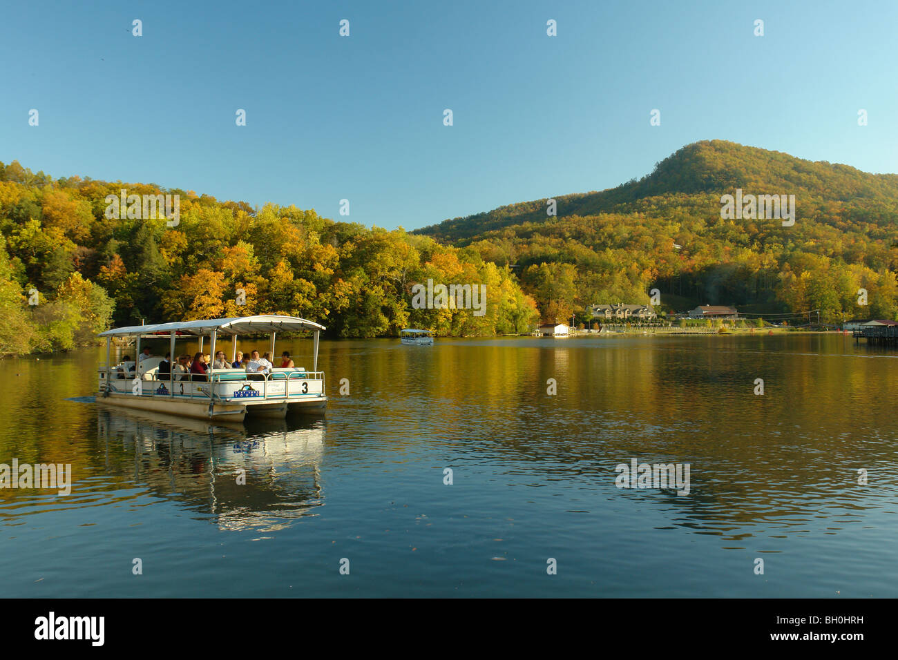 Pontoon boat south carolina hi-res stock photography and images - Alamy