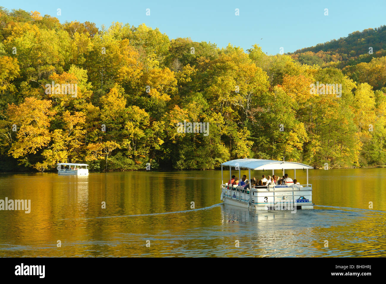 Pontoon boat south carolina hi-res stock photography and images - Alamy