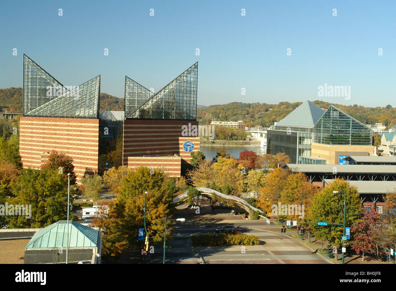 Chattanooga, TN, Tennessee, downtown, Tennessee Aquarium, aerial view ...
