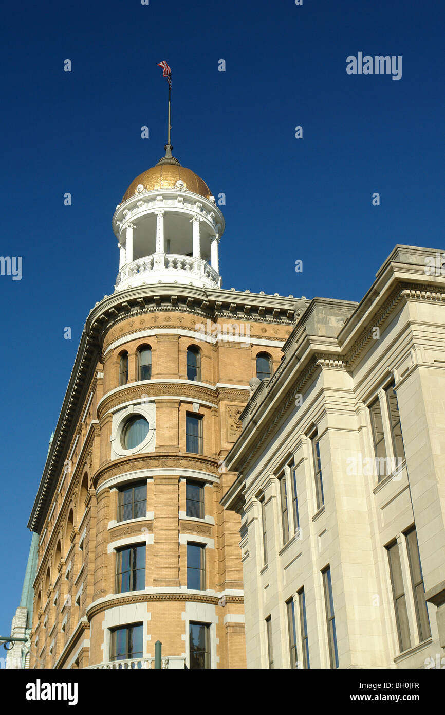 Tennessee chattanooga downtown dome building hi-res stock photography ...