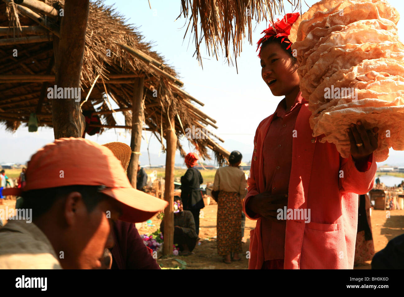 People from Pa-O mountain tribe on the market at the Inle Lake, Taung ...