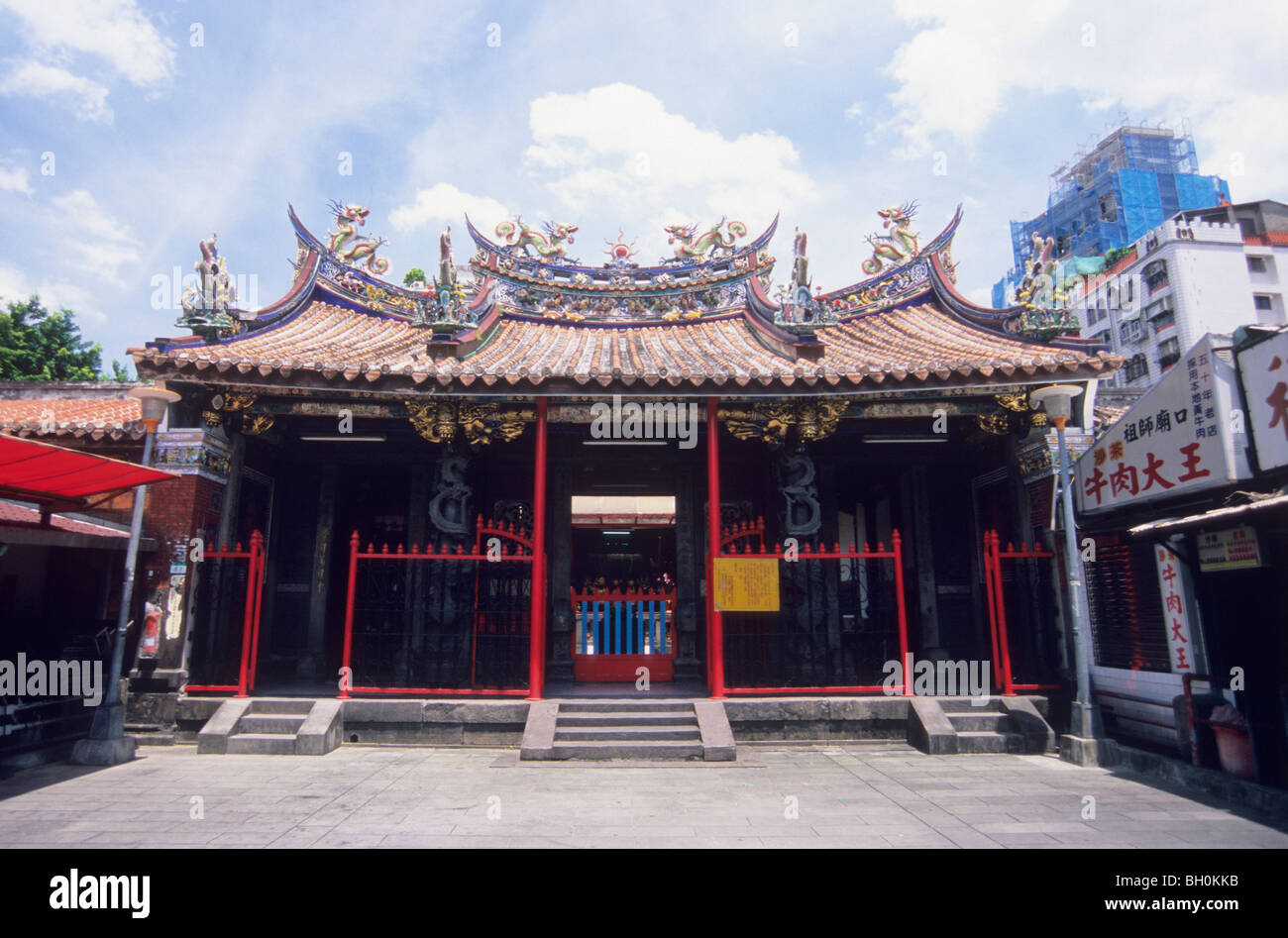 Qingshui Temple, Taipei, Northern Taiwan, Taiwan, R.O.C Stock Photo - Alamy