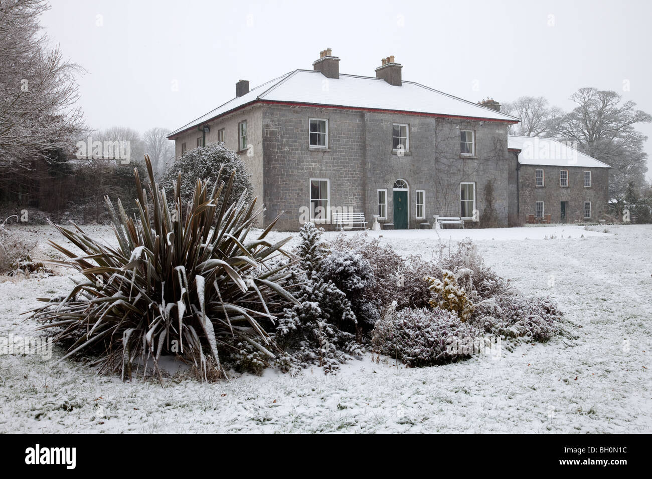 Irish gentry house hi-res stock photography and images - Alamy