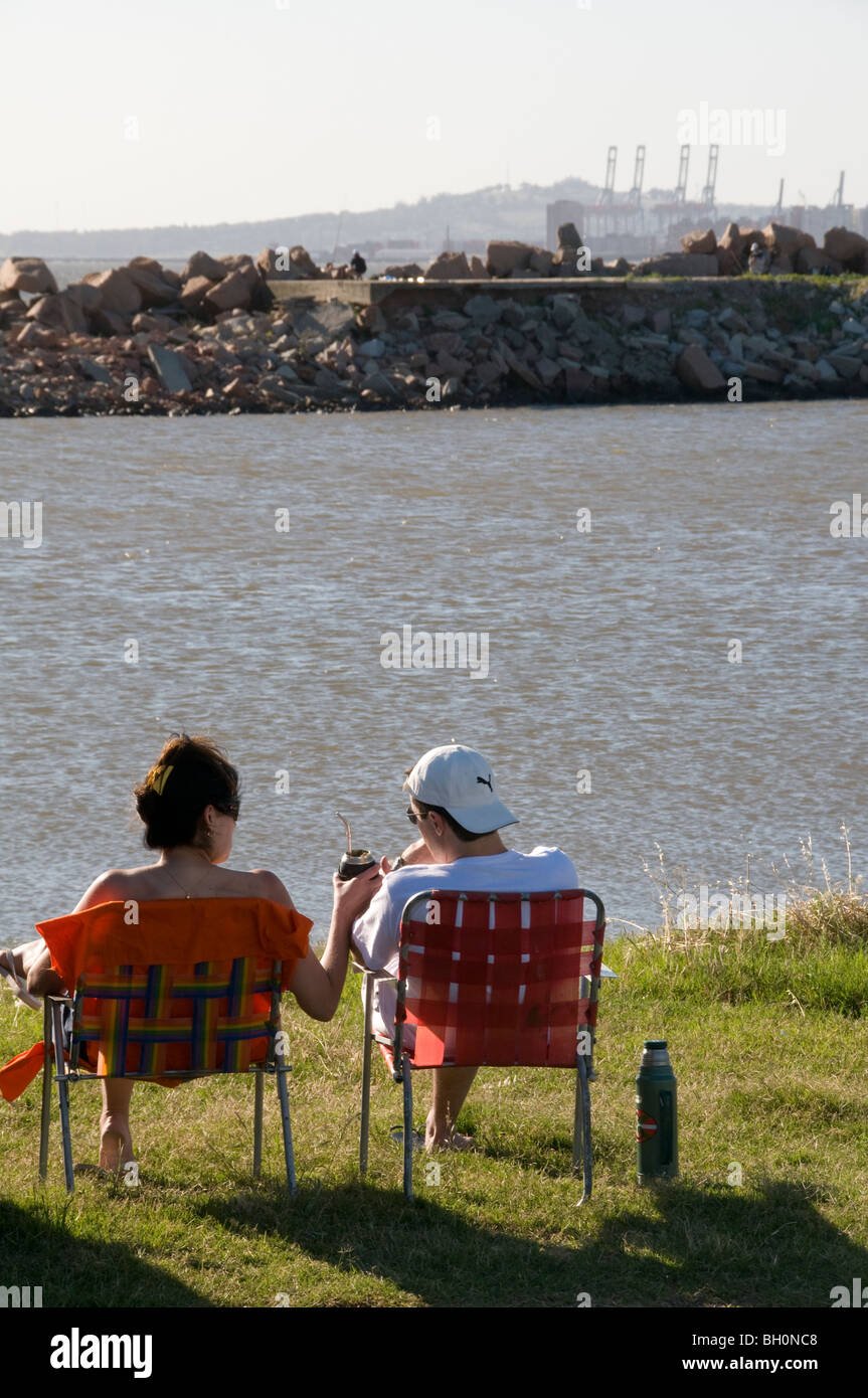 Traditional sharing mate hi-res stock photography and images - Alamy