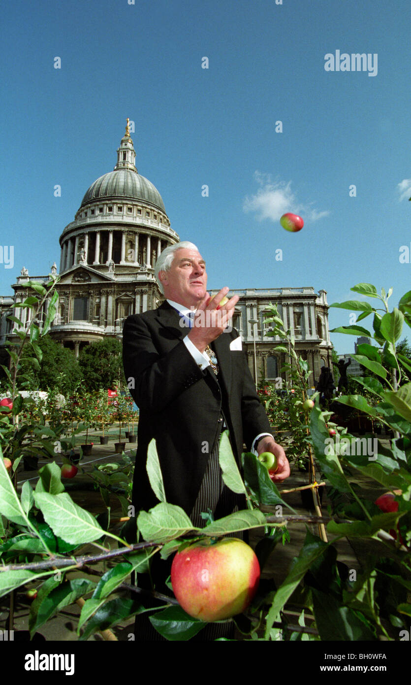 Lord jenkins hi-res stock photography and images - Alamy