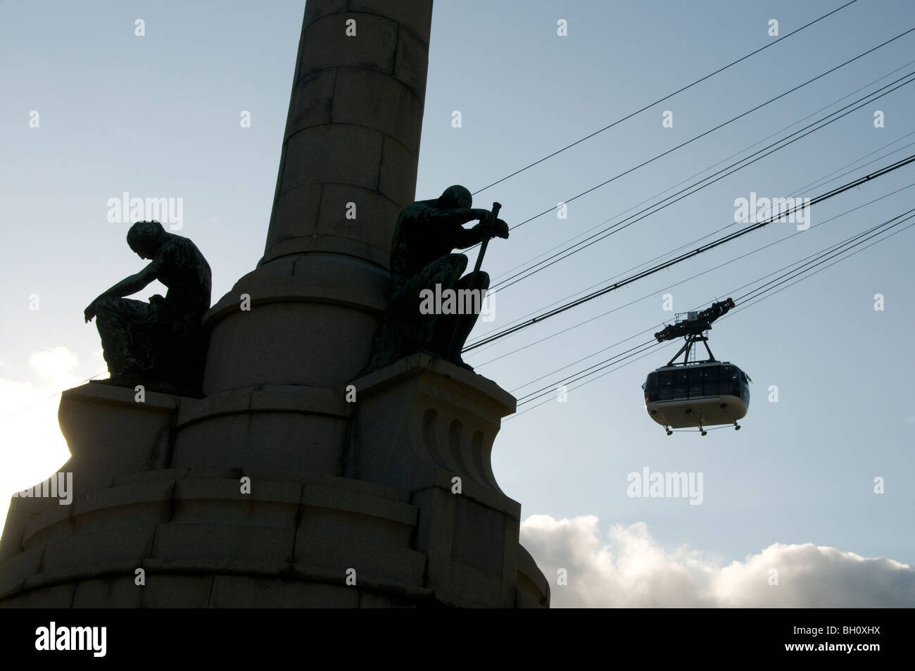 Brazil. Cable car to Sugar Loaf mountain at Praia Vermelha,Urca, in Rio ...
