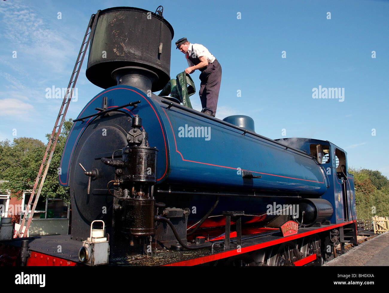 'Waggoner' tank engine being watered at Havenstreet steam railway, Isle ...