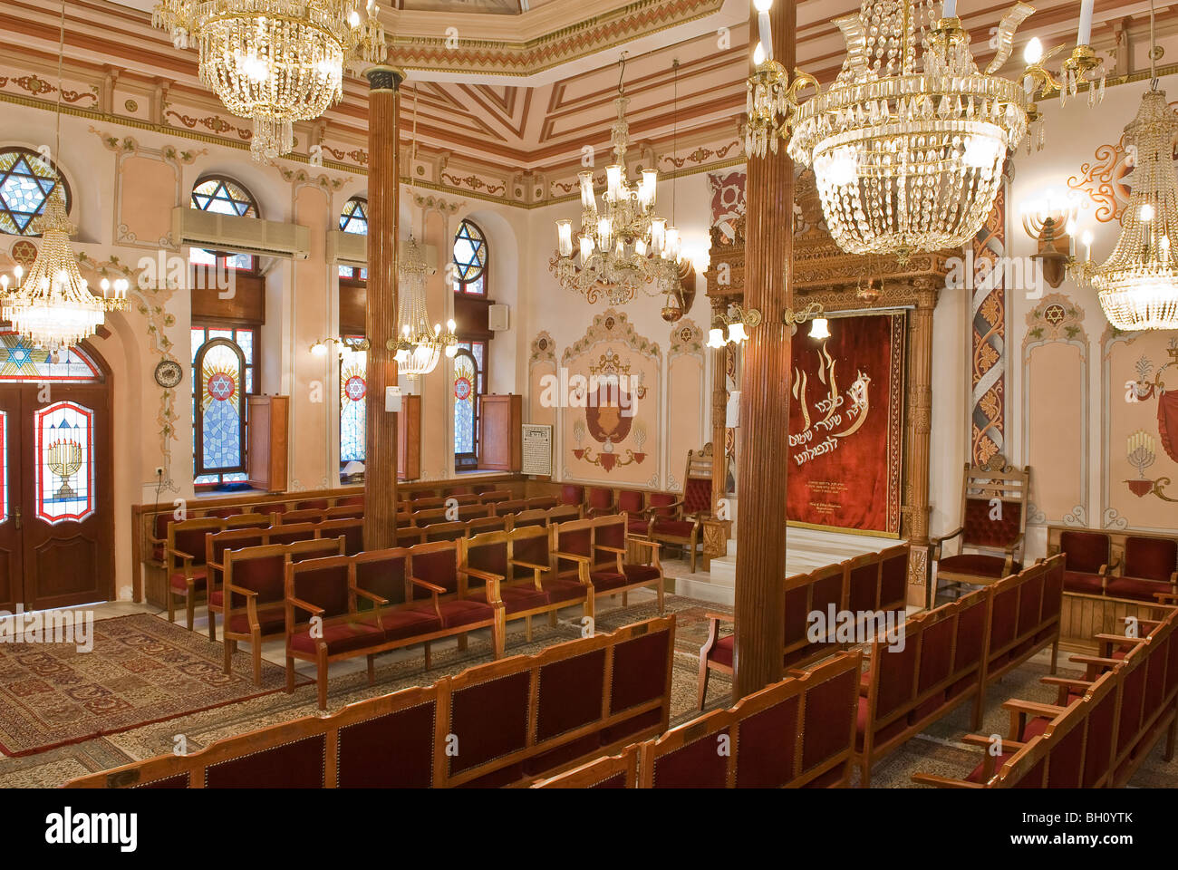 Kuzguncuk Beith Yaakov Synagogue Istanbul Turkey Stock Photo - Alamy