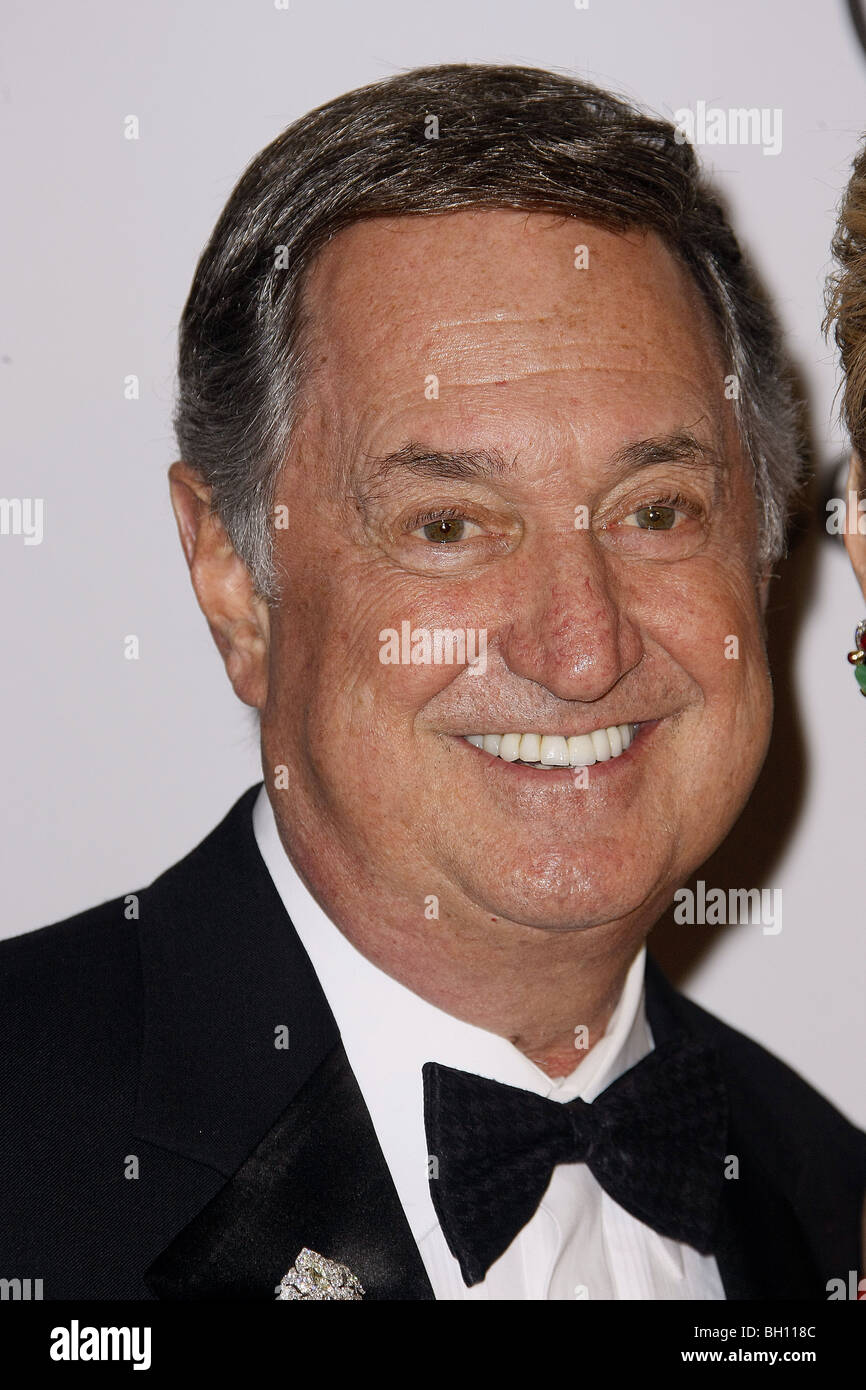 Neil sedaka hi-res stock photography and images - Alamy