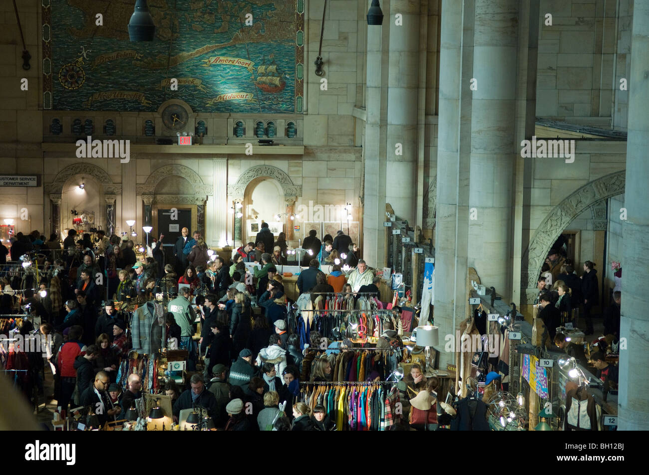 Brooklyn flea, new york hi-res stock photography and images - Alamy