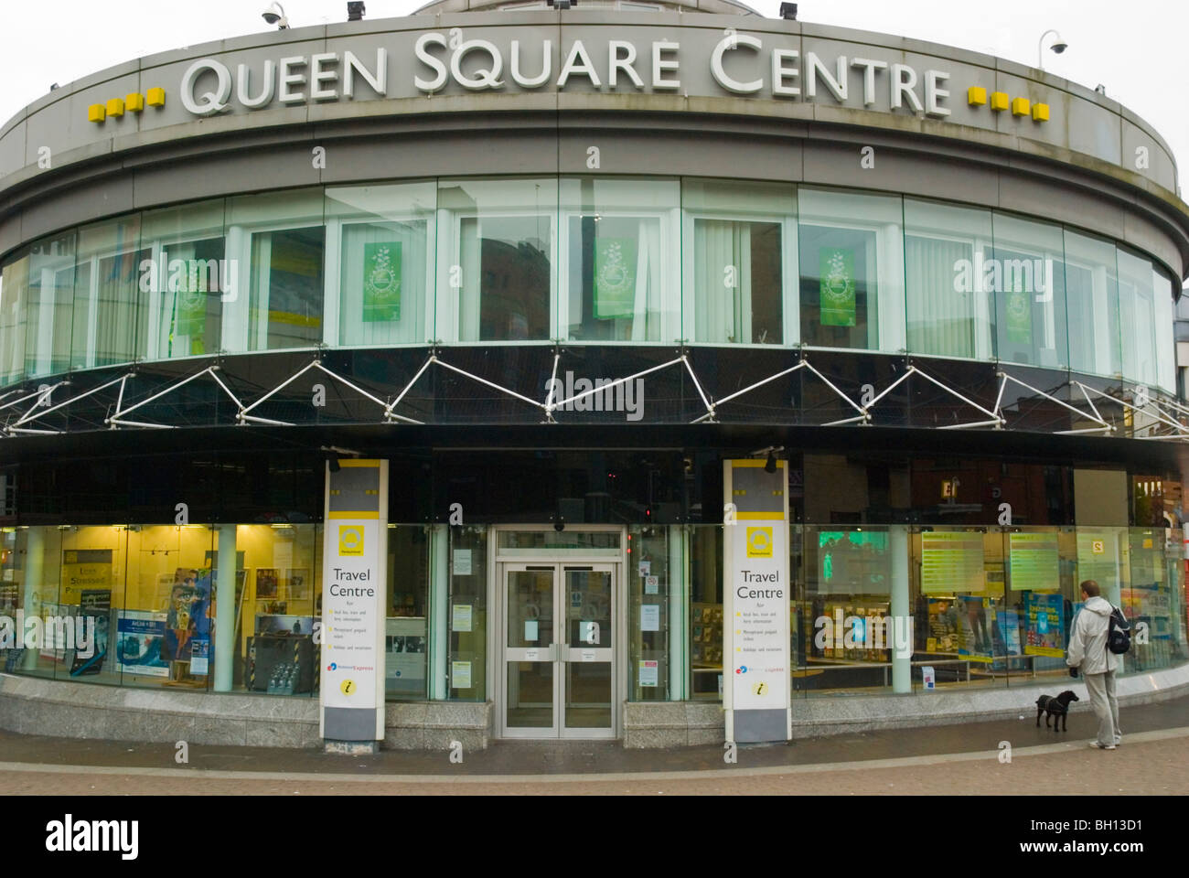 Queen Square Centre the travel information and ticket point in ...