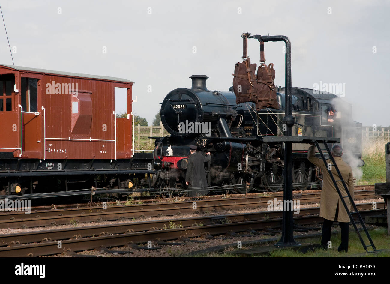 fairburn tank engine number 42085 , class 4mt, 2-6-4, at quorn and ...