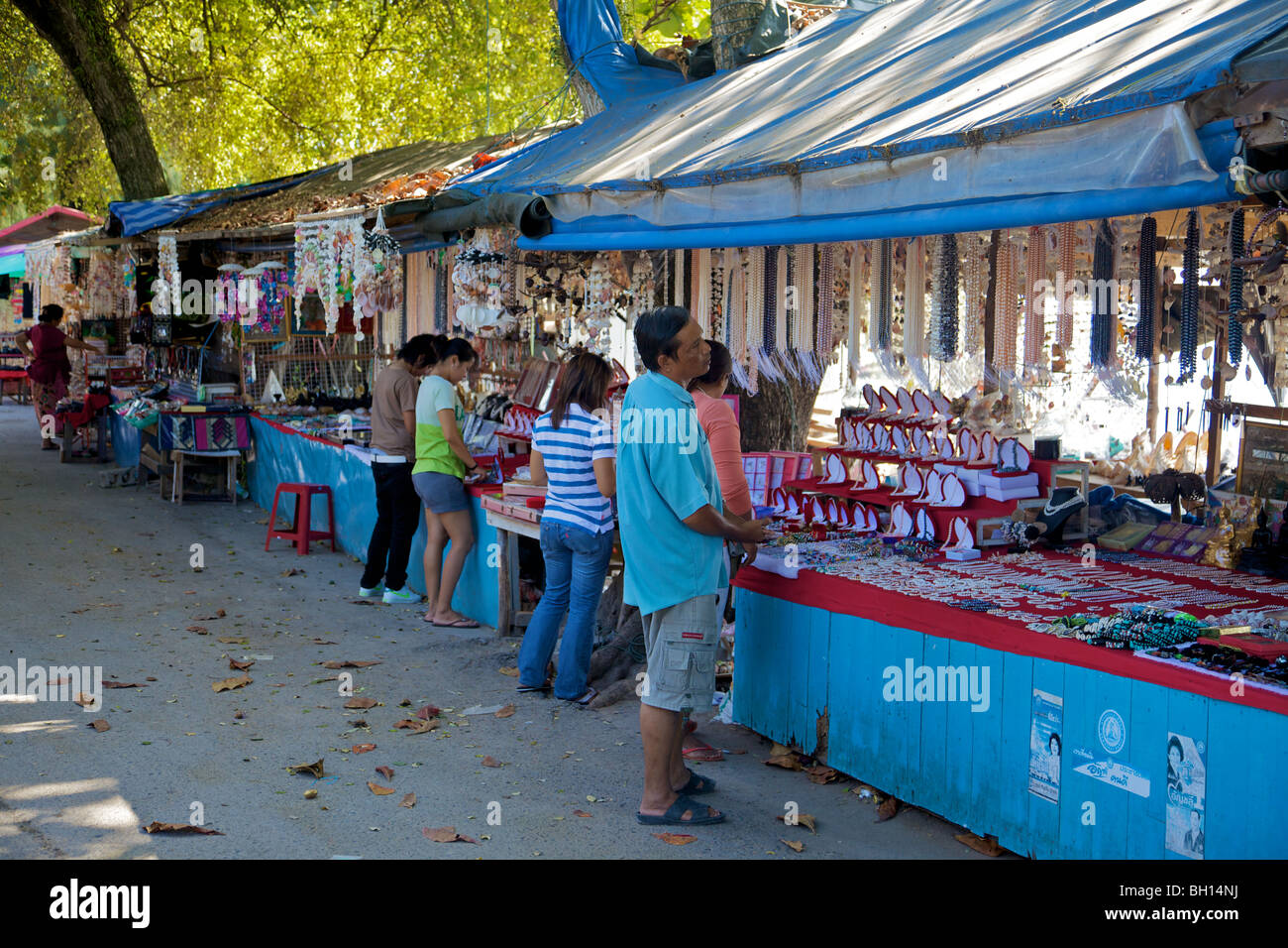 Shell stalls in Phuket, Thailand Stock Photo - Alamy