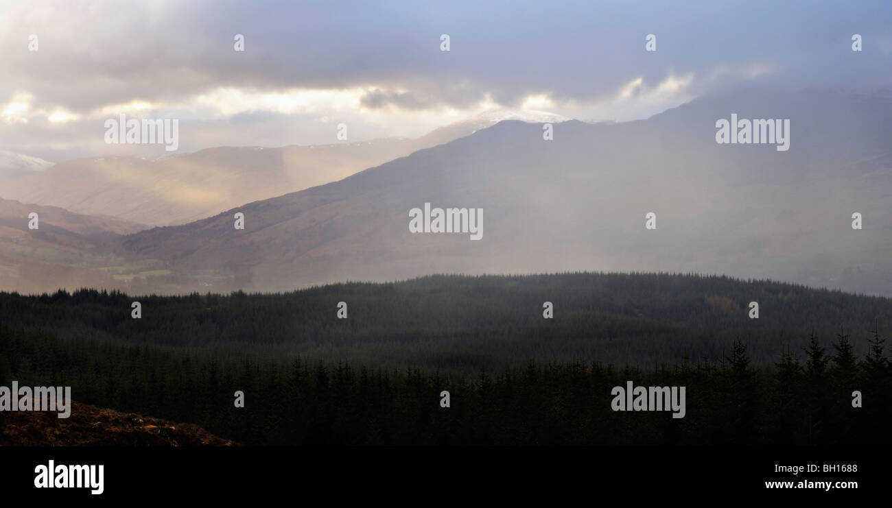 Misty climate hi-res stock photography and images - Alamy