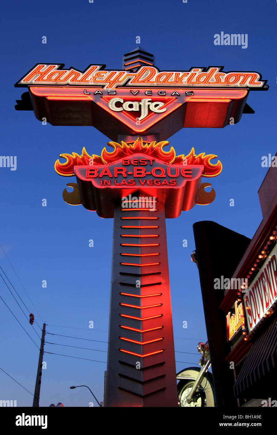 Harley davidson sign hi-res stock photography and images - Alamy