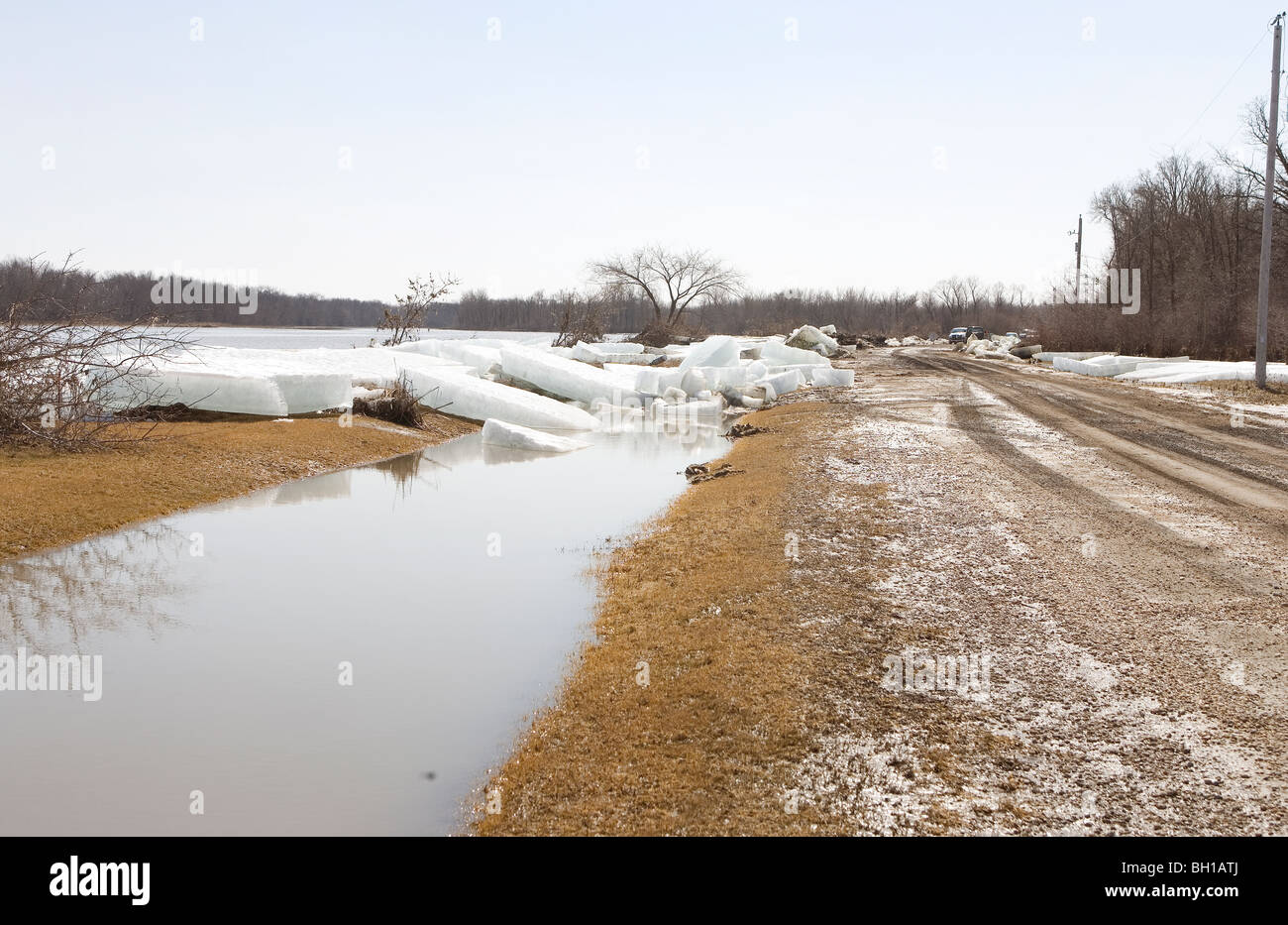 Melt horizontally hi-res stock photography and images - Alamy