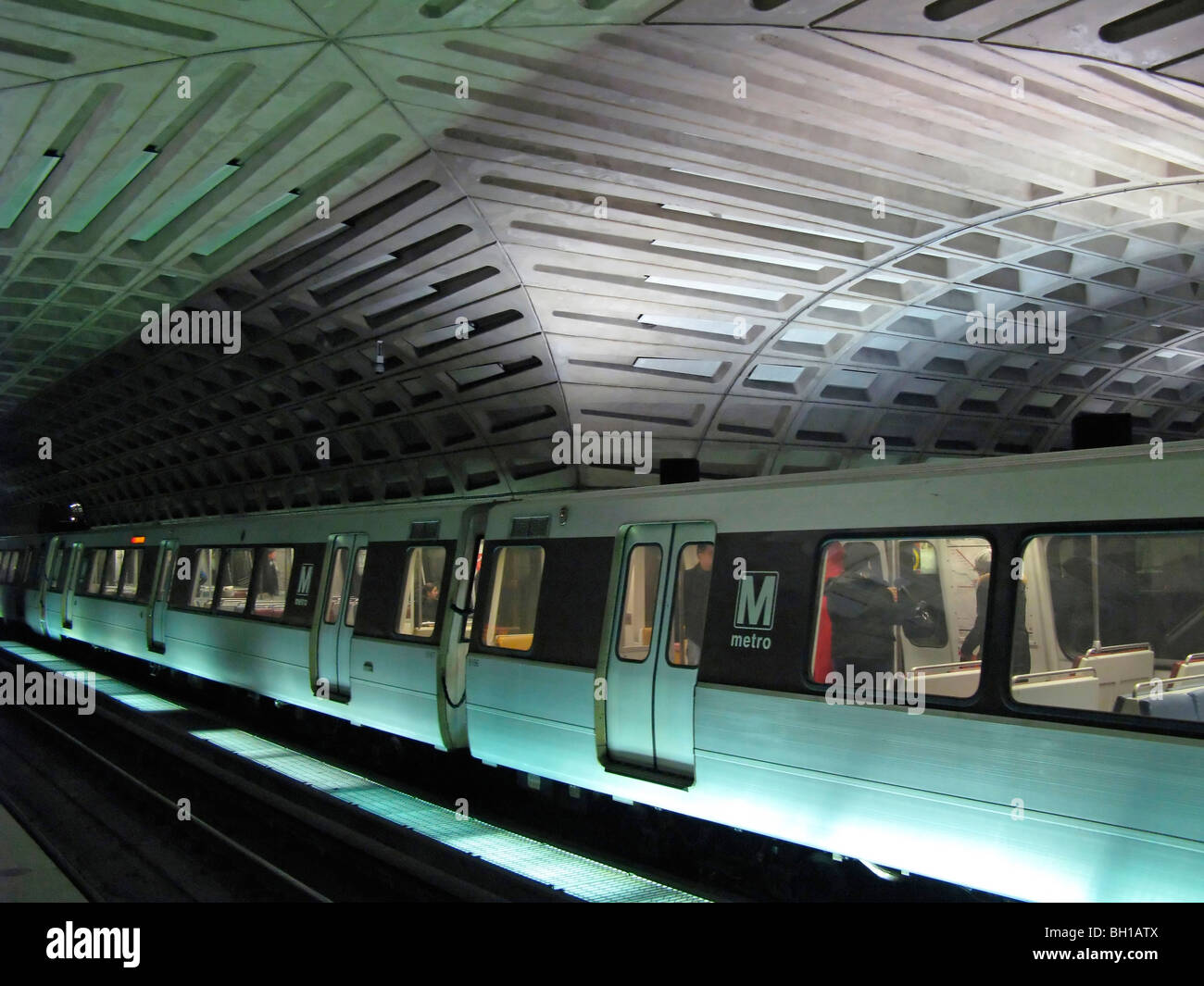 Washington DC Metro station Stock Photo - Alamy