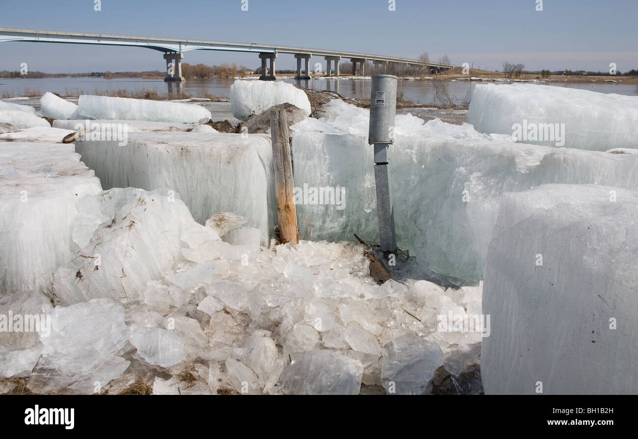 Large chunks hi-res stock photography and images - Alamy