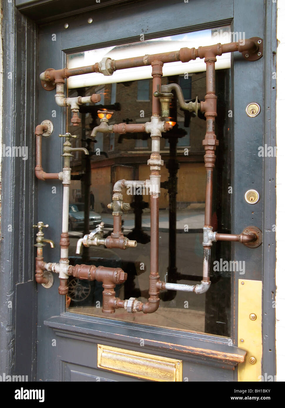 Standard tap philadelphia hi-res stock photography and images - Alamy