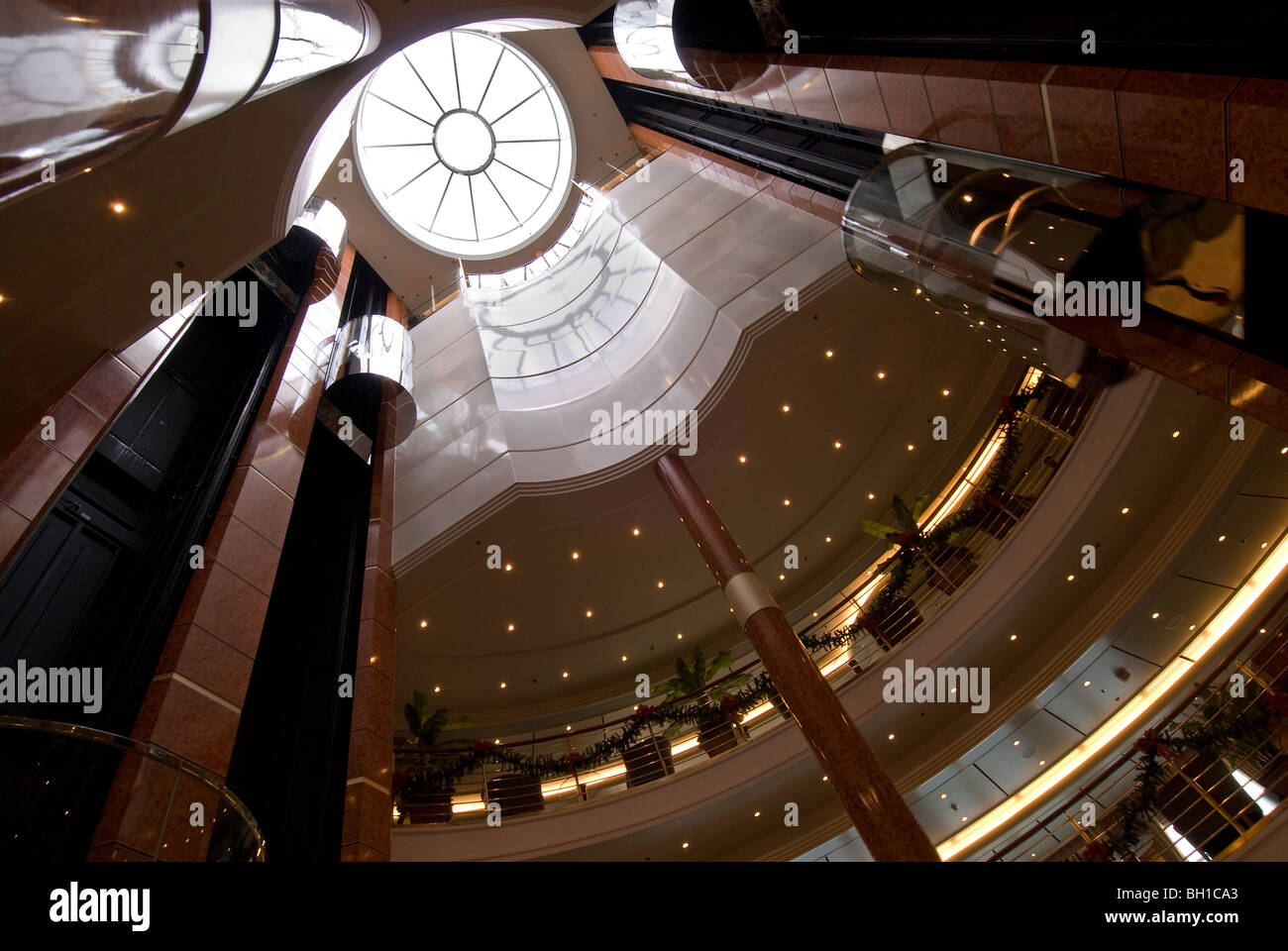 Cruise ship atrium hi-res stock photography and images - Alamy
