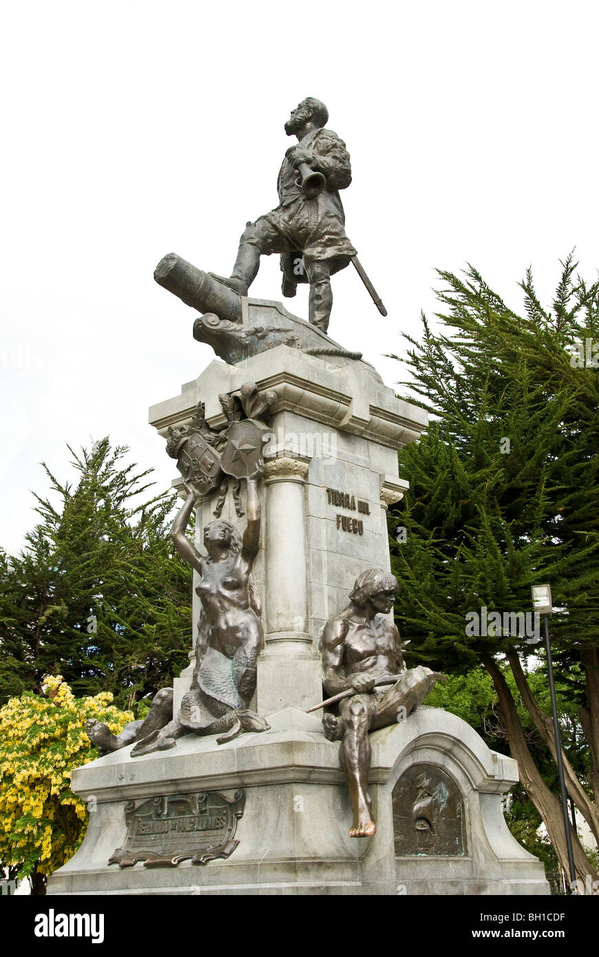 Ferdinand Magellan statue in Punta Arenas, Chile Stock Photo - Alamy