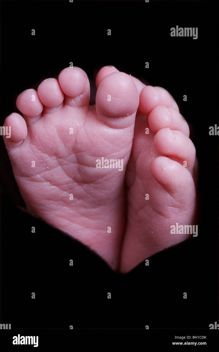 Backdrop feet hi-res stock photography and images - Alamy