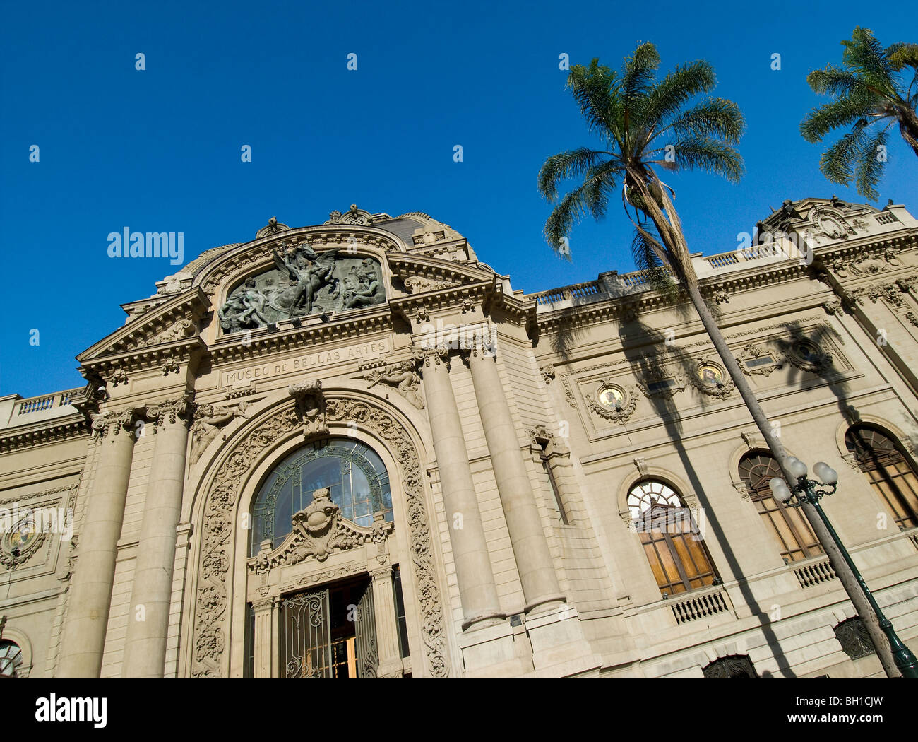 National museum art santiago chile hi-res stock photography and images ...