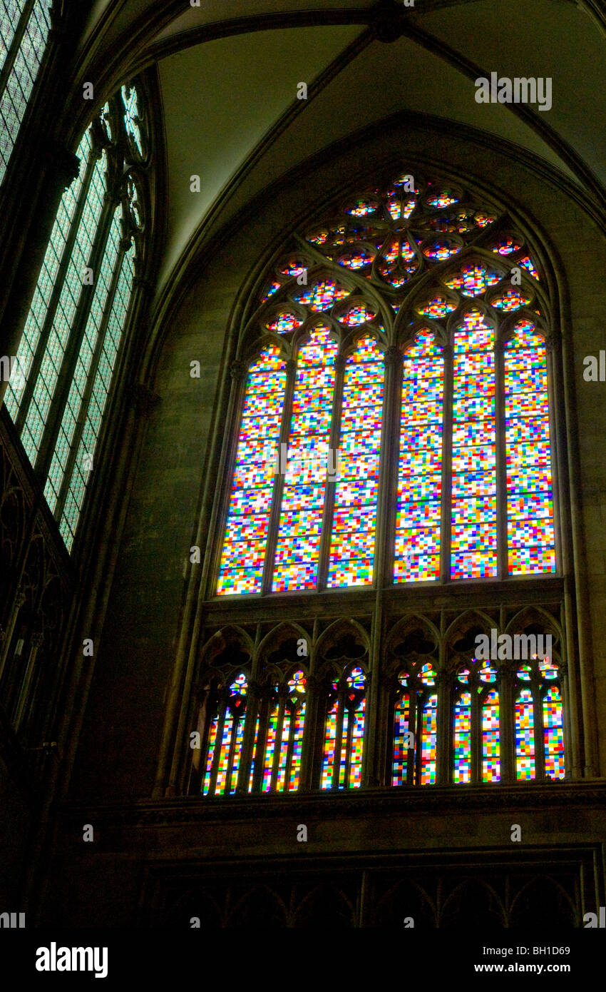 Inside cologne cathedral hi-res stock photography and images - Alamy