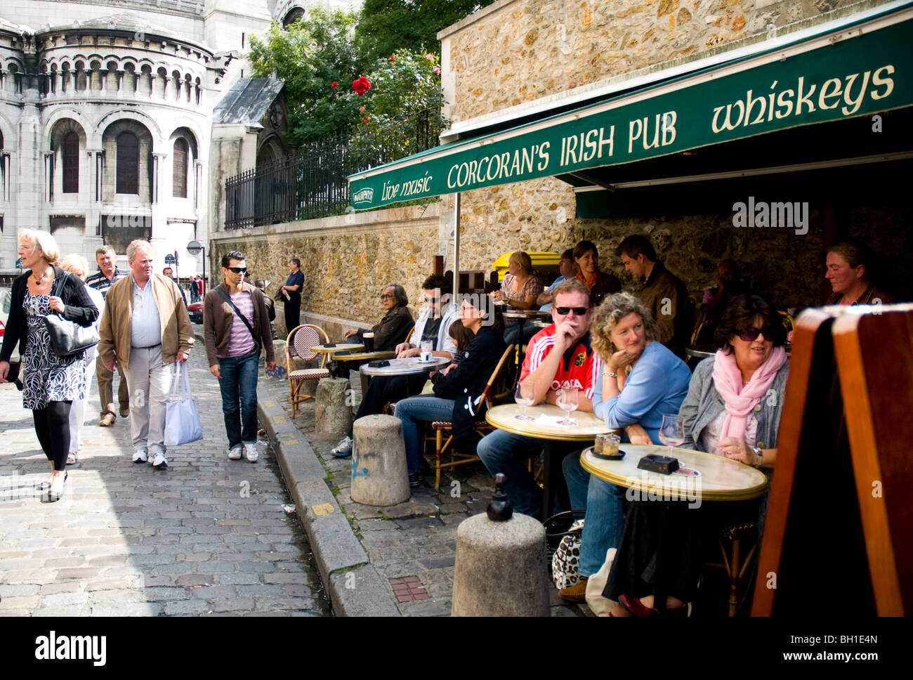 Corcorans Irish Pub next to Sacre Couer Basilica Paris France Stock ...