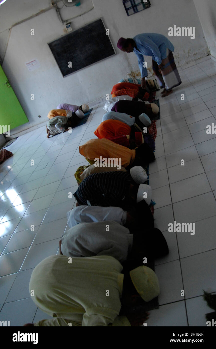 muslim boys at school , muslim community , kuta , bali , indonesia ...